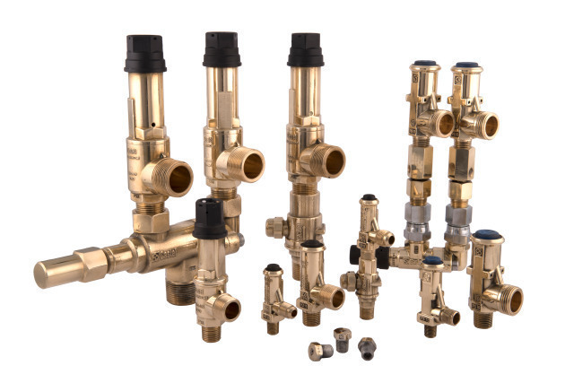 Castel Angle PRV - 1/2"NPTx5/8"SAE, 24.0 Bar /350 psig | 3060/45C240